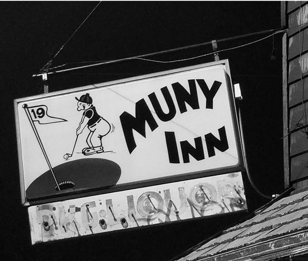 Muny Inn - Uncommon Character - St. Joseph, MO